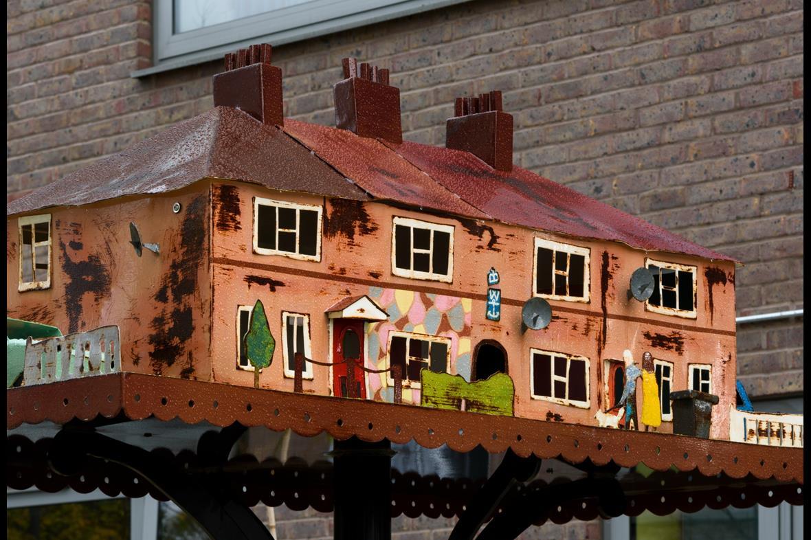 Grayson Perry work completes Apparata Architects’ House for Artists ...